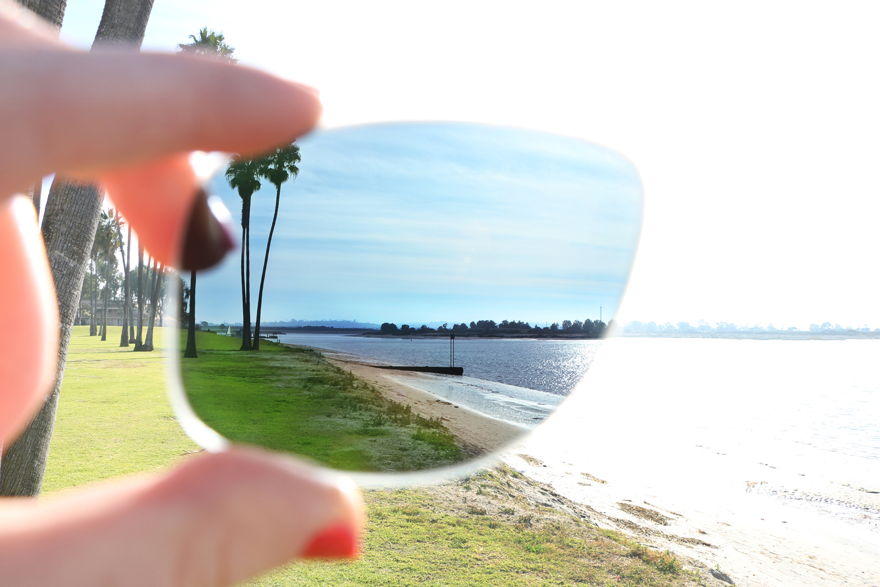 Πώς λειτουργούν τα πολωτικά (Polarized) γυαλιά; - Δρ Κ. Καραμπάτσας ...
